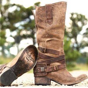 Freebird by Steven | Shoes | New Freebird By Steven Dakota Distressed Leather Brown Boots Size 7 ...
